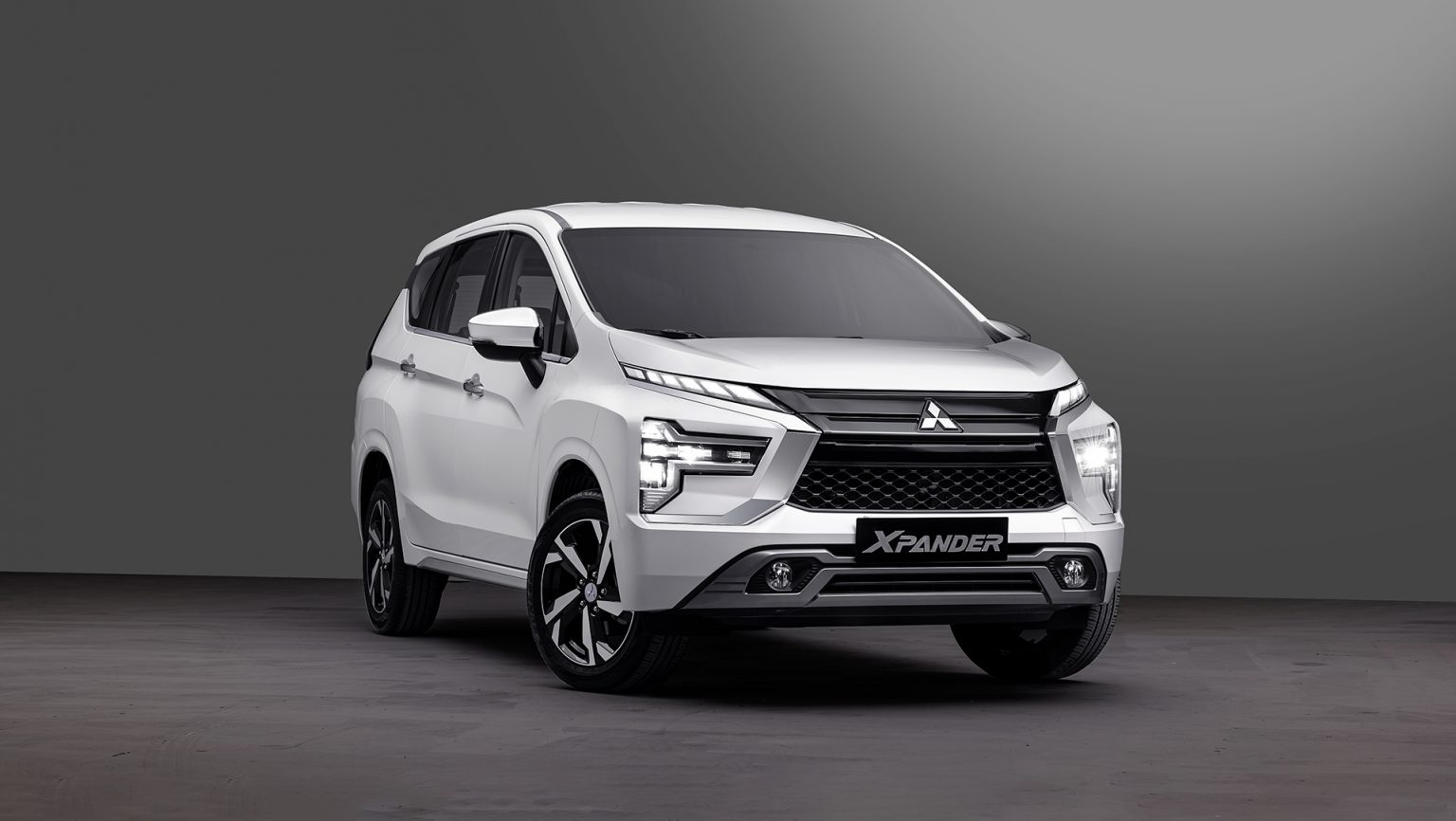 MITSUBISHI XPANDER MPV CỦA NĂM 2022. MITSUBISHI HUẾ